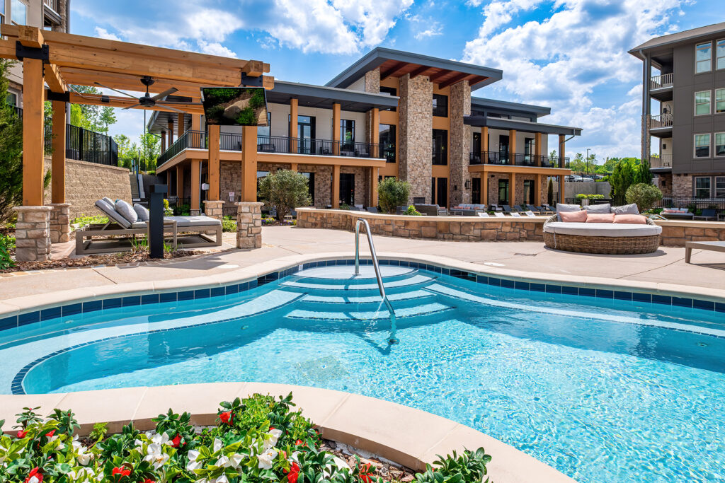 Amenities | Town Triangle Crossing Apartments in Raleigh, NC
